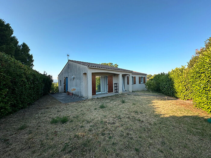 Maison 4 pièces à Alairac, à louer