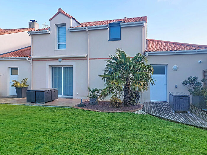 Maison à vendre - Sainte-Luce-sur-Loire - 4 pièces - 3 chambres