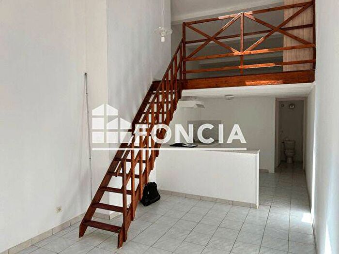 Ouest, Tonnay-Charente - Appartement 1 pièce à louer