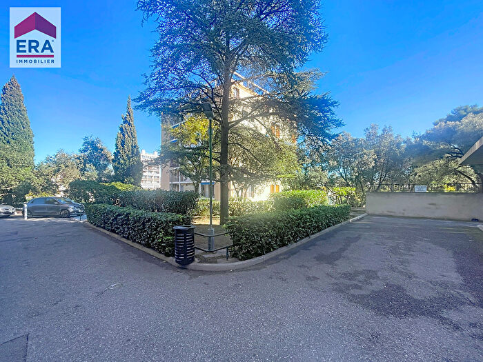 Appartement à vendre - Marseille e , Saint-Barthélémy - 3 pièces - 2 chambres