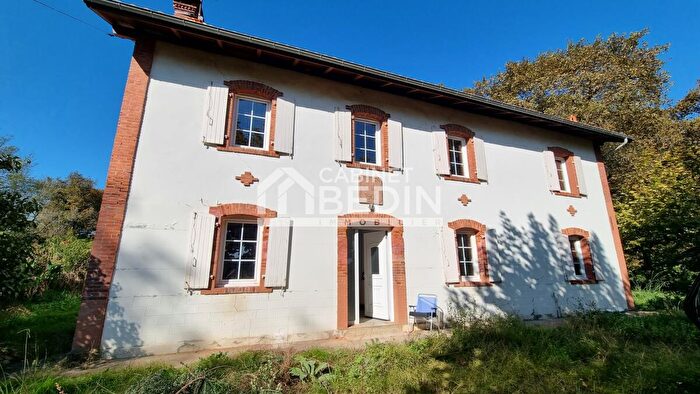 Sort-en-Chalosse : Maison 6 pièces à vendre