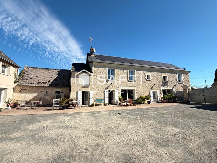 Beaumont-en-Véron : Maison 7 pièces à vendre