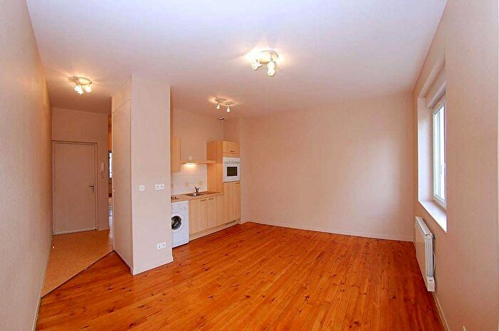 Appartement à louer - Clermont-Ferrand - 2 pièces - 1 chambre