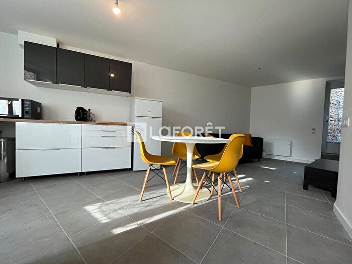 Appartement 1 pièce à louer - Montbernier, Bourgoin-Jallieu