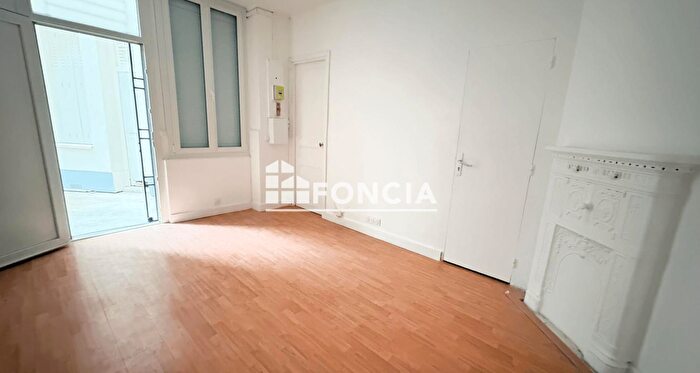 Appartement à vendre - Paris e , La Villette, Porte de Pantin - 2 pièces - 1 chambre