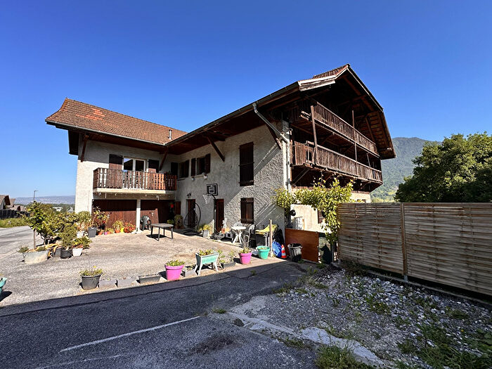 Vougy - Maison 10 pièces à vendre