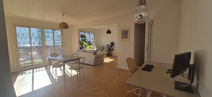 Appartement à louer - Marseille e , Catalans, Pharo - 3 pièces - 2 chambres