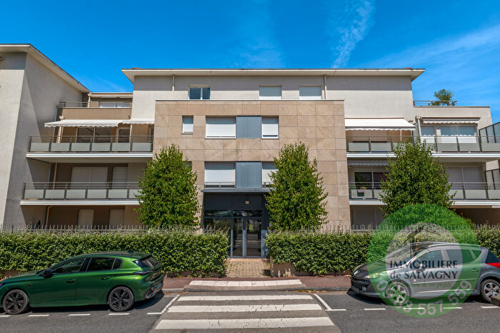 La Tour-de-Salvagny - Appartement 4 pièces à vendre