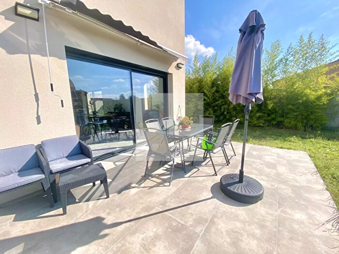 Maison à vendre - La Garde-Adhémar - 5 pièces - 3 chambres