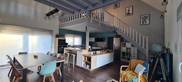 Maison à vendre - Évette-Salbert - 8 pièces - 5 chambres