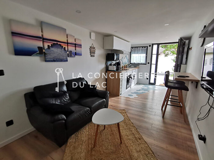 Appartement à louer - Lovagny - 2 pièces - 1 chambre