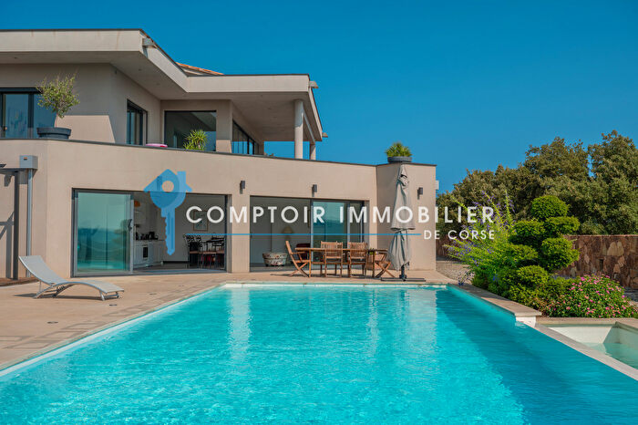 Zonza : Maison 9 pièces à vendre