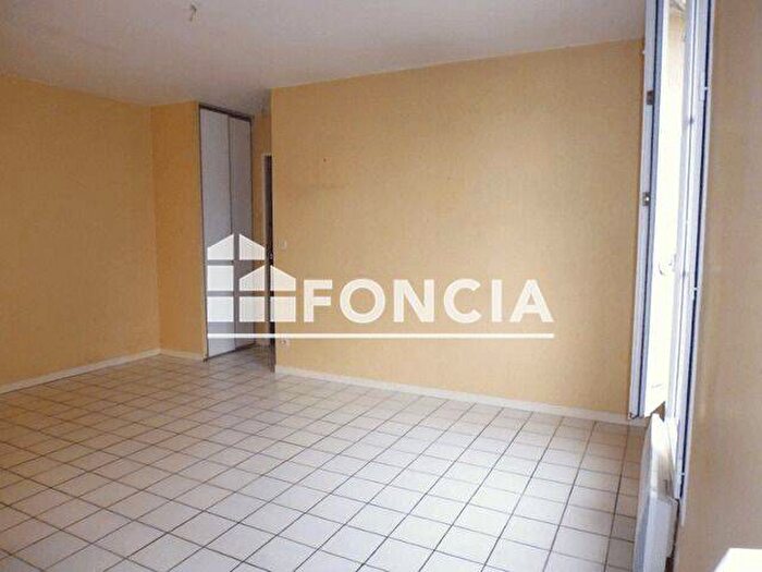 Appartement 2 pièces à louer à Nogent-le-Roi