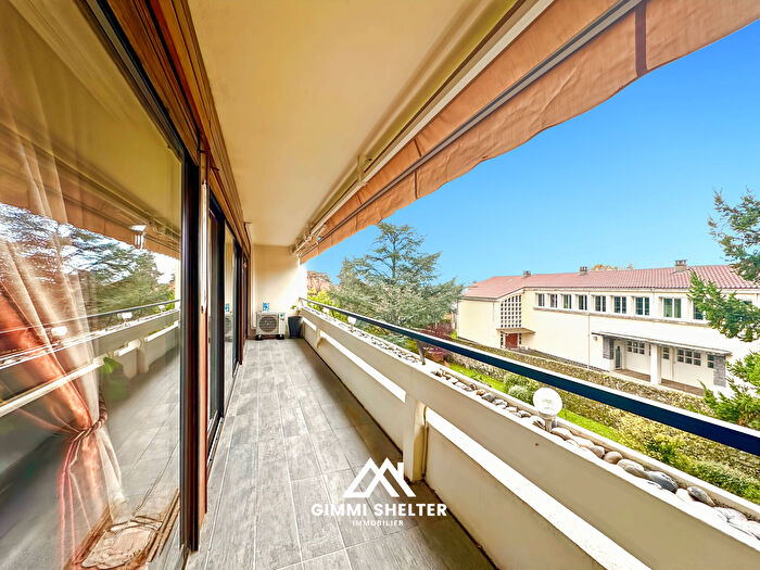 Appartement à vendre - Chamalières, Les Roches - 3 pièces - 2 chambres