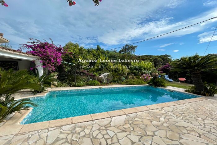 Maison à vendre - Sainte-Maxime, Saquèdes, Quilladou, Garonnette, Golfe - 5 pièces - 4 chambres