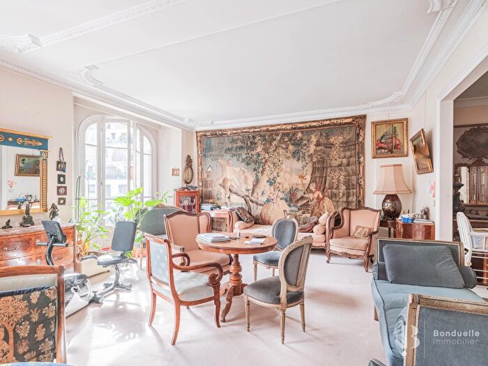Paris 16ème, Auteuil-Nord, Jasmin, Mirabeau : Appartement 5 pièces à vendre