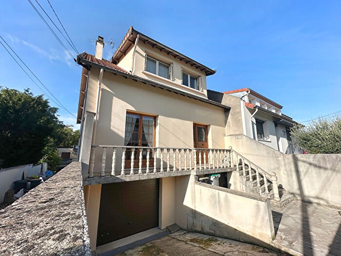 Maison à vendre - Gagny, Maison Blanche - 5 pièces - 3 chambres