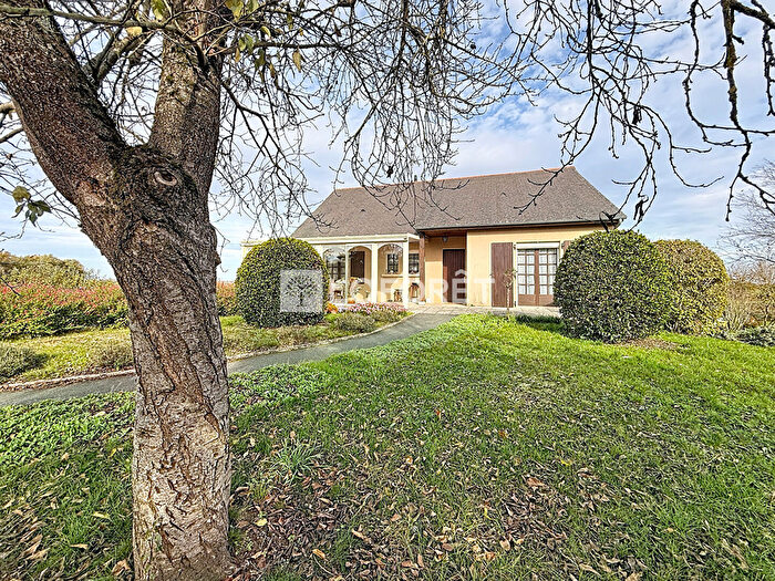 Maison à vendre - Saint-Georges-sur-Layon - 5 pièces - 4 chambres