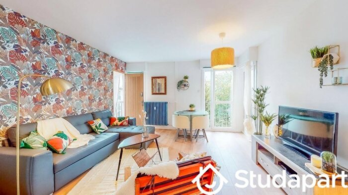 Appartement à louer - Plantières-Queuleu, Metz - 1 pièce - 3 chambres