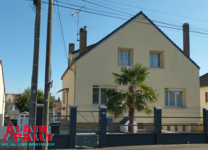 Châteaudun, Beauvoir - Maison 6 pièces à vendre