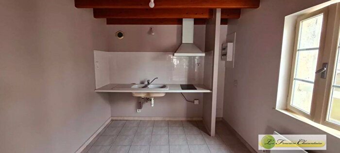Saint Ausone-Saint Martin-Saint Gelais, Angoulême - Appartement 3 pièces à louer