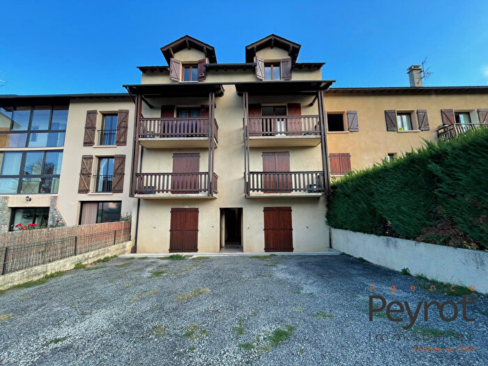 Appartement 3 pièces à vendre à Bourg-Madame