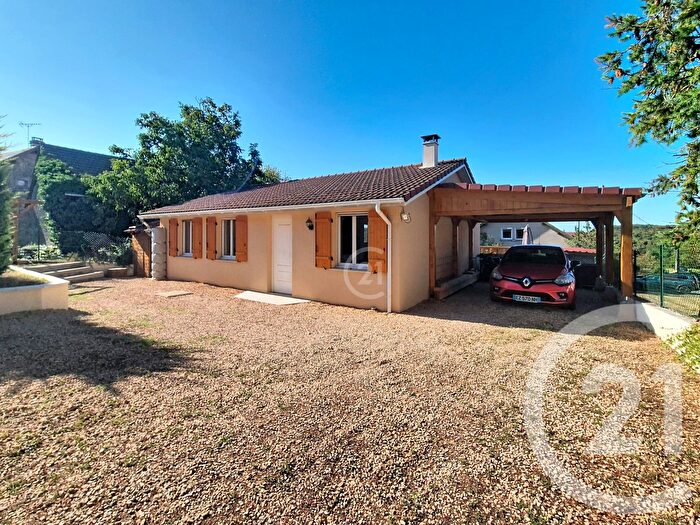 Maison 4 pièces à Crémieu, à vendre