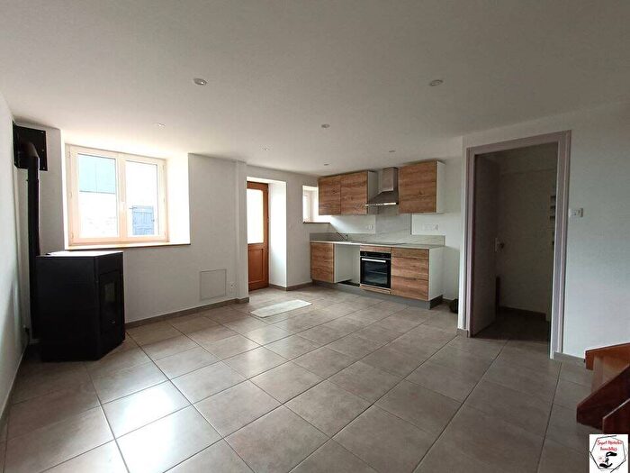 Maison à louer - Saint-Victor - 3 pièces - 2 chambres