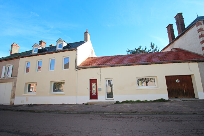 Maison à vendre - Lucenay-lès-Aix - 5 pièces - 4 chambres