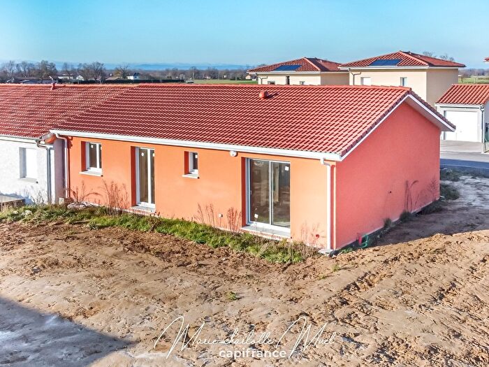 Maison à vendre - Bâgé-la-Ville - 5 pièces - 4 chambres