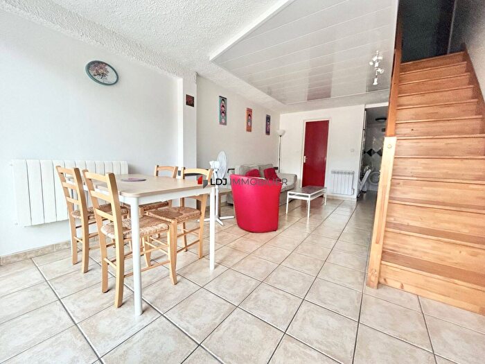 Appartement à louer - Amelie-les-Bains-Palalda - 3 pièces - 2 chambres