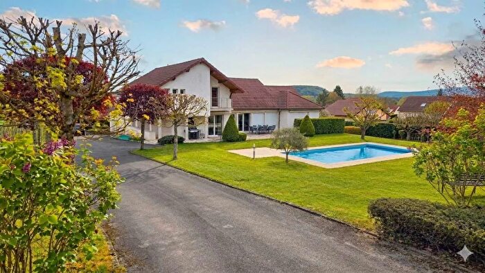 Besançon : Maison 9 pièces à vendre