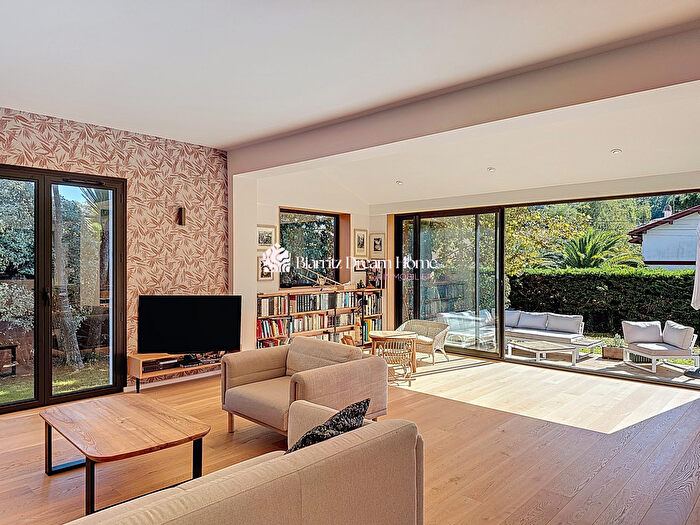 Maison à vendre - Anglet, Chassin - 5 pièces - 4 chambres