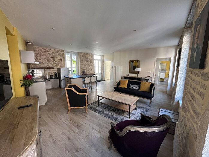 Appartement à vendre - Beaune, Centre-ville - 3 pièces - 2 chambres