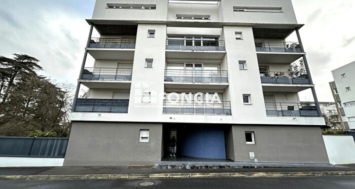 Appartement à vendre - Tours, Sainte-Radegonde, IUT - 2 pièces - 1 chambre