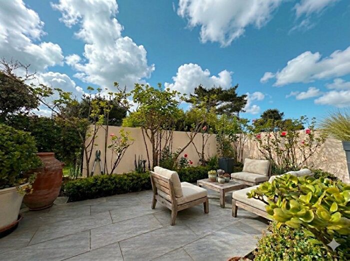 Appartement à vendre - Concarneau - 5 pièces - 3 chambres