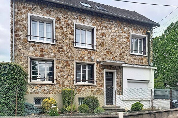 Val dAthis, Athis-Mons : Appartement 2 pièces à louer