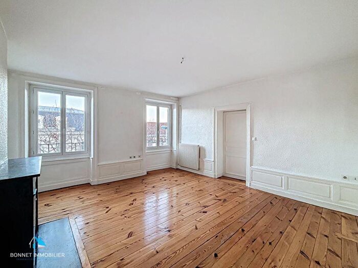 Appartement à vendre - Clermont-Ferrand, Delille, Cathédrale, La Gare - 3 pièces - 2 chambres