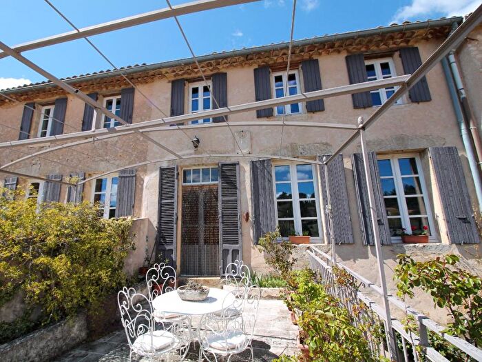 Maison 3 pièces à Aurel, à vendre
