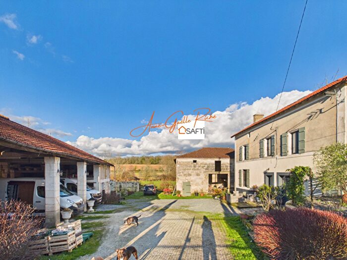 Maison à vendre - Mareuil - 12 pièces - 3 chambres