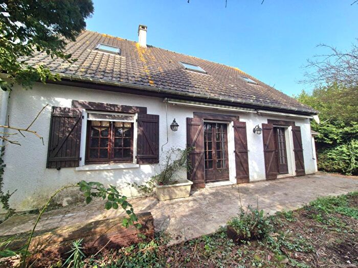 Maison à vendre - Jouy-le-Châtel - 3 pièces - 2 chambres