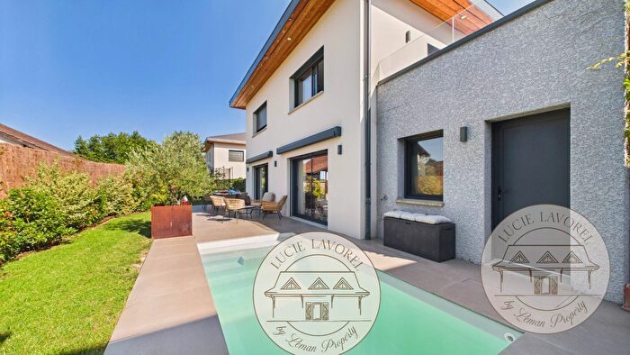 Maison 6 pièces à Veigy-Foncenex, à vendre