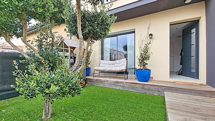 Maison à vendre - Elne - 5 pièces - 3 chambres