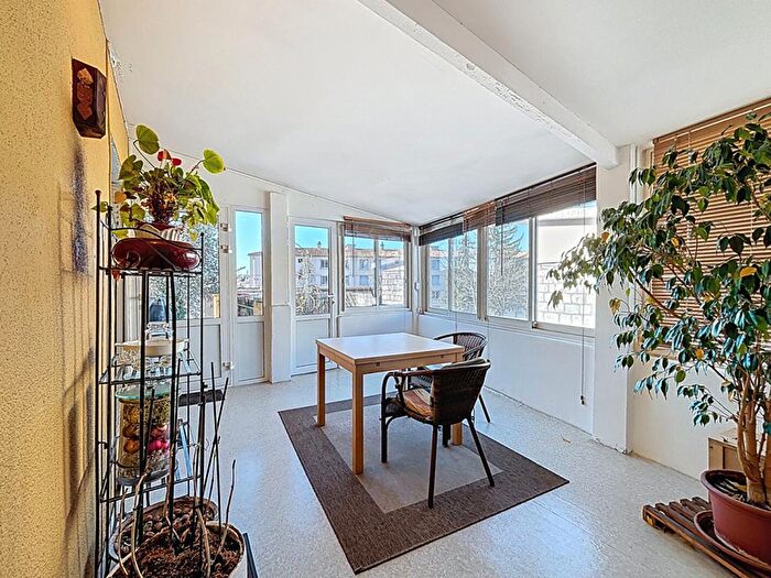 Appartement à vendre - Manosque, Collines du Sud - 3 pièces - 2 chambres