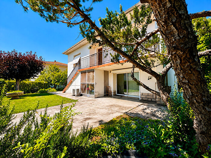 Maison 5 pièces à vendre à Villeneuve-sur-Lot, Sainte-Catherine