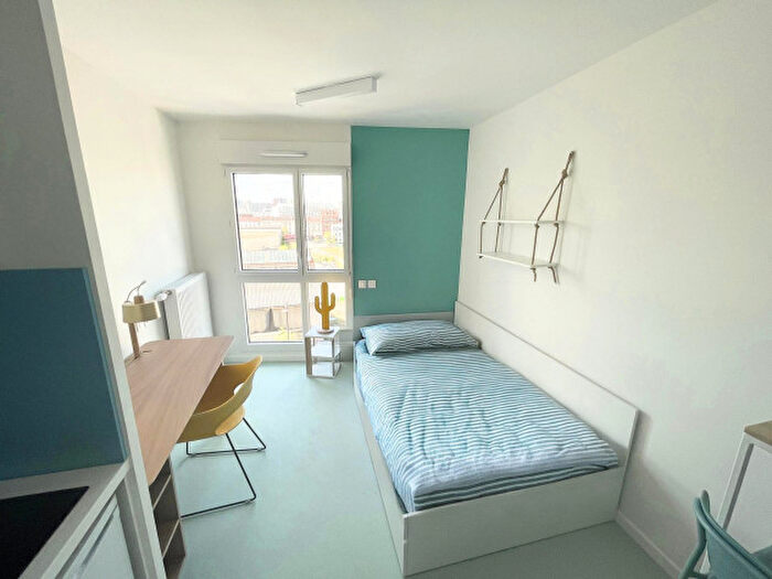 Appartement 1 pièce à Ivry-sur-Seine, Monmousseau, Verollot, à louer