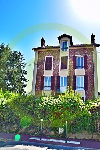 Appartement à vendre - Corbeil-Essonnes, Pressoir, Prompt - 2 pièces - 1 chambre