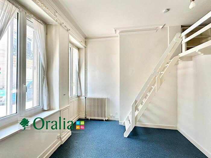 Appartement à louer - Nansouty, Saint Genès, Bordeaux - 1 pièce