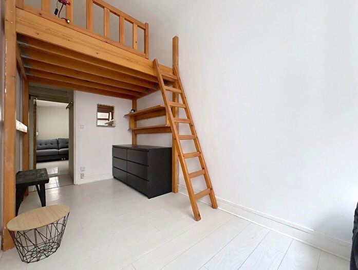 Appartement à vendre - Paris e , Saint-Lambert, Convention - 1 pièce - 1 chambre