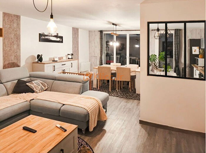 Appartement à vendre - Bolbec - 5 pièces - 3 chambres